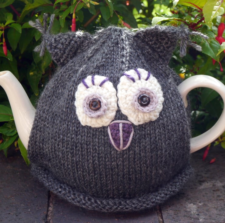 Owl Tea Cosy - Folksy
