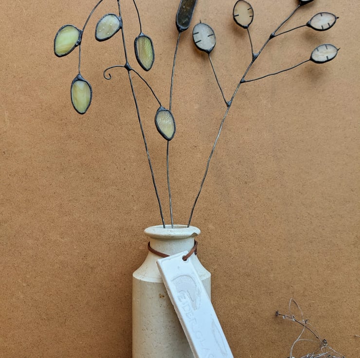 Pefectly Imperfect Stained Glass Flower, Hop Vi... - Folksy