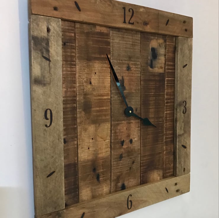 Rustic pallet wood wall clock. Large Square 52c... - Folksy