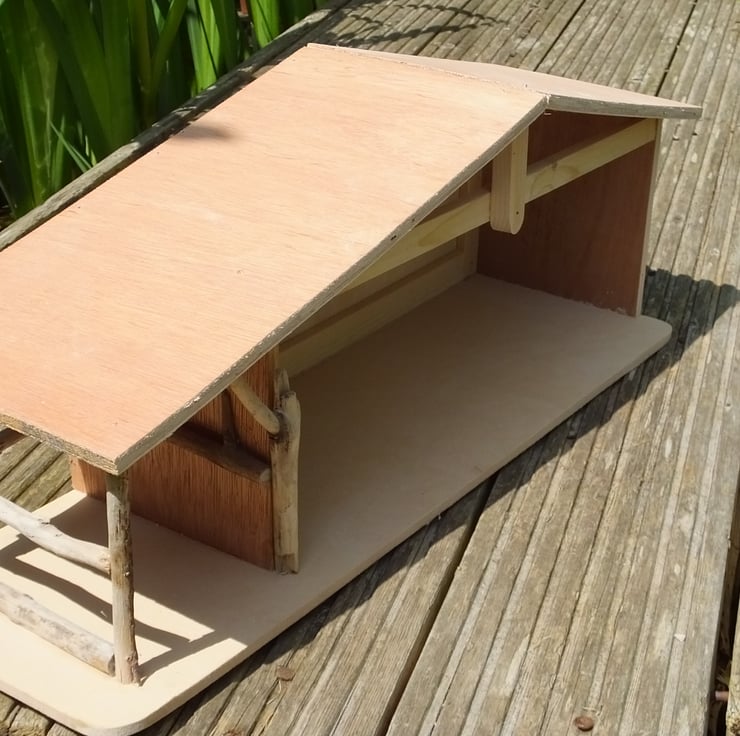 Christmas Nativity shelter stable for Baby Jesu... - Folksy