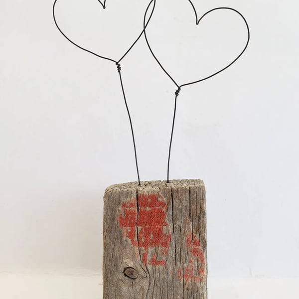 'Together driftwood with wire hearts - Folksy