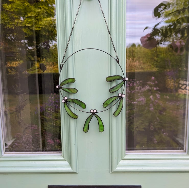 Stained Glass Mistletoe Wreath, Christmas Wreat... - Folksy