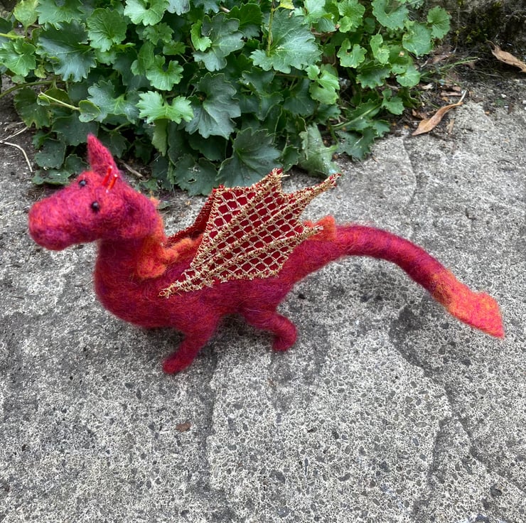 Small needle felted red dragon - Folksy