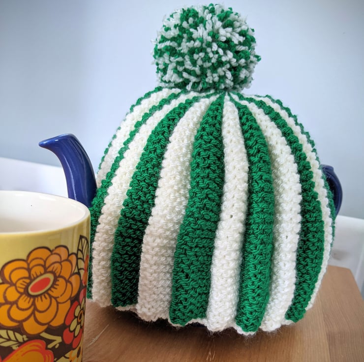 SALE Green and white vintage style tea cosy - Folksy