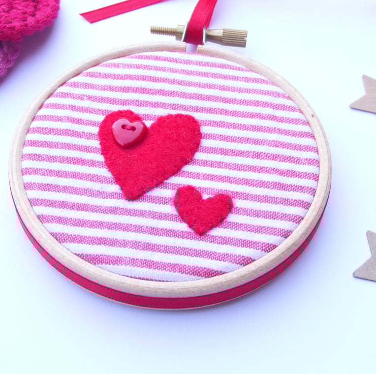 Red Heart Hand Embroidery in Hoop Frame (hoop art) - Folksy