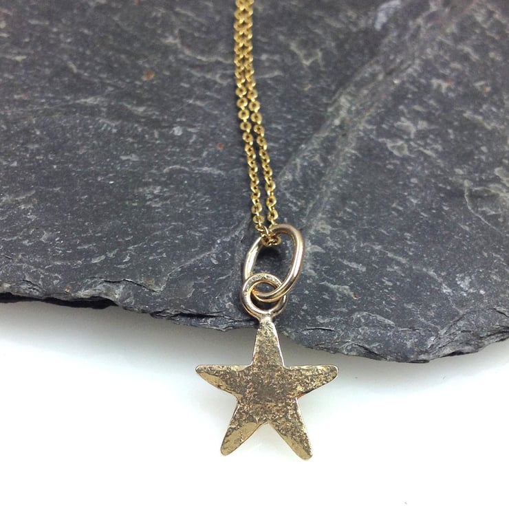 gold star pendant and chain 9ct gold necklace - Folksy