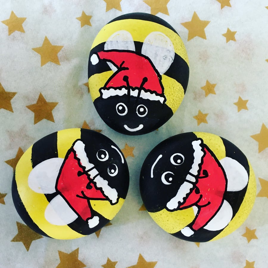 Small Christmas Pebbles. Santa, Penguin, Bee - Folksy