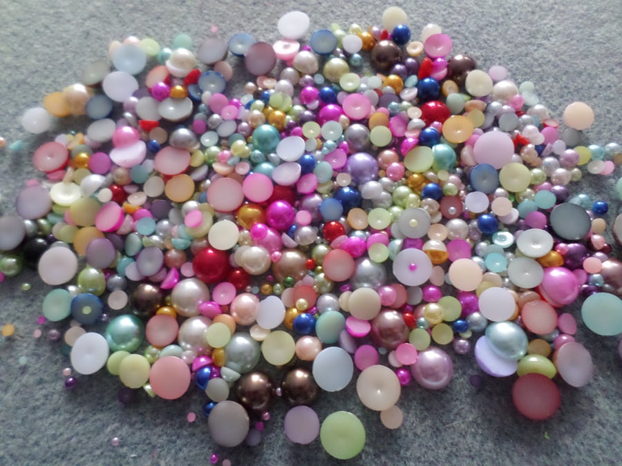1000 x Mixed Size Acrylic Pearl Cabochons - Rou... - Folksy