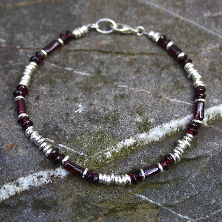 Garnet and silver bracelet. - Folksy