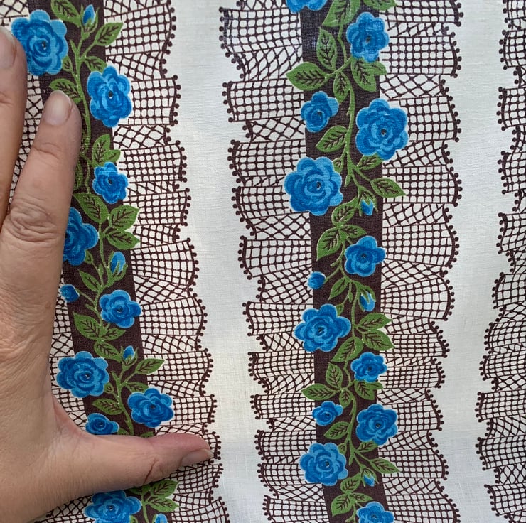 Retro Blue Rose 50s 60s Dressmaking Cotton Vint... - Folksy