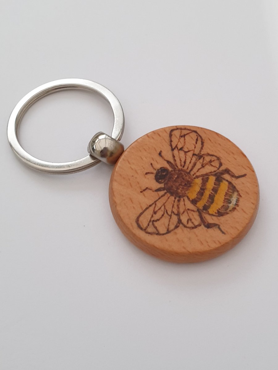 Bee pyrography wooden keyring - Folksy