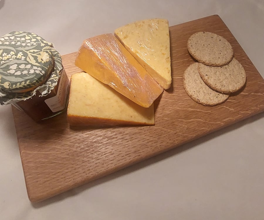 Handcrafted tiger oak choppingboard cheese board - Folksy