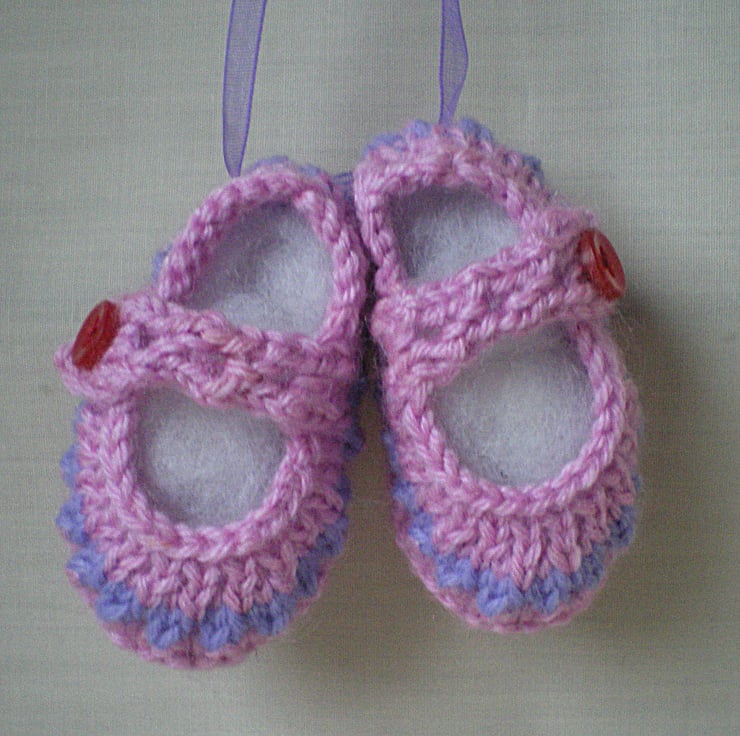 Keepsake,Baby keepsake,Miniature booties,Christ... - Folksy