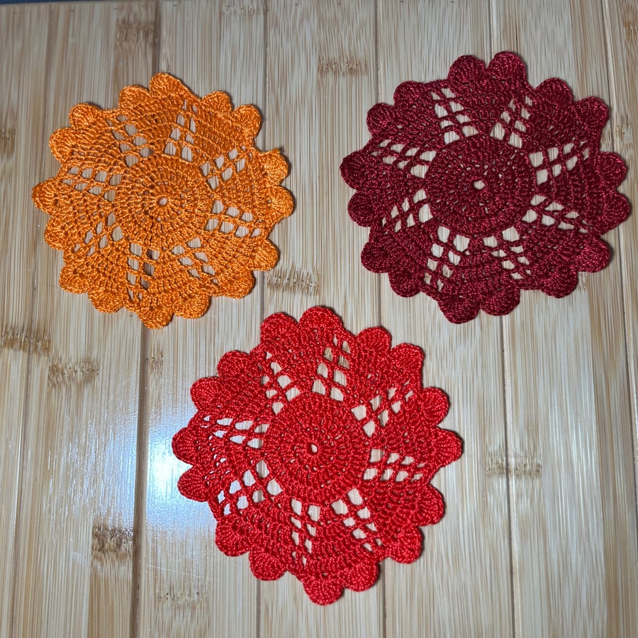 Heart Pattern Red Shades Crochet Doilies - Set ... - Folksy