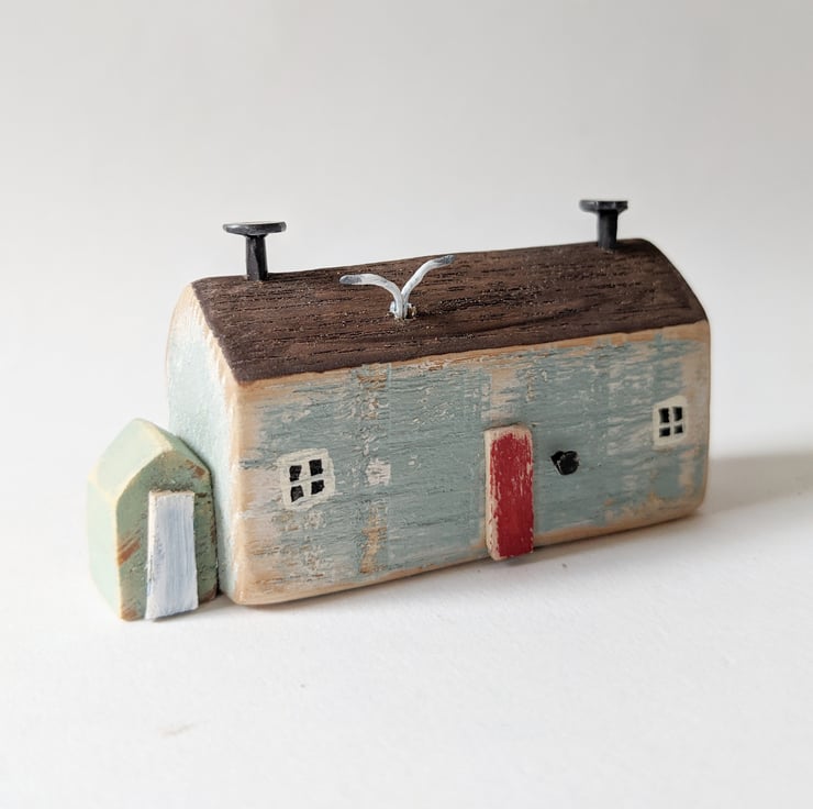 Little Handmade Wooden Sea House with Teeny Bea... - Folksy