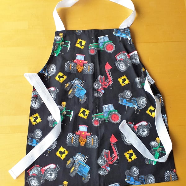 Black Tractor Apron age 2-6 approximately - Folksy