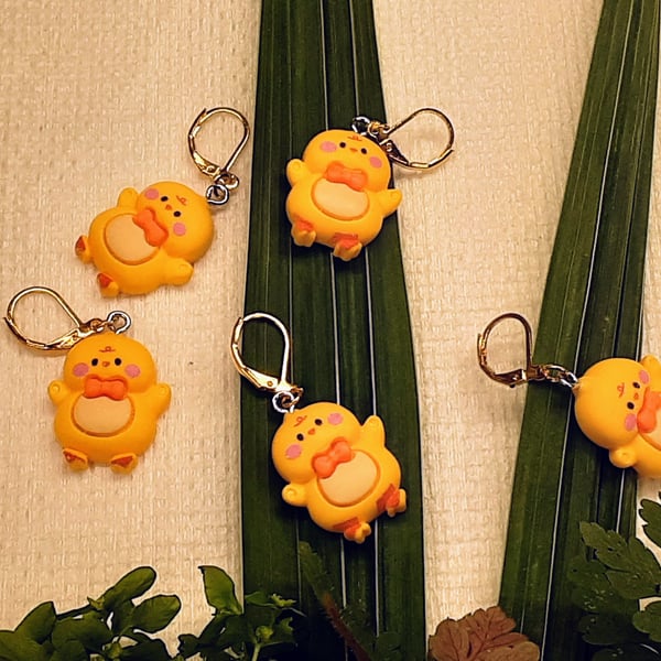 Cute chicken stitch markers for crochet and kni... - Folksy