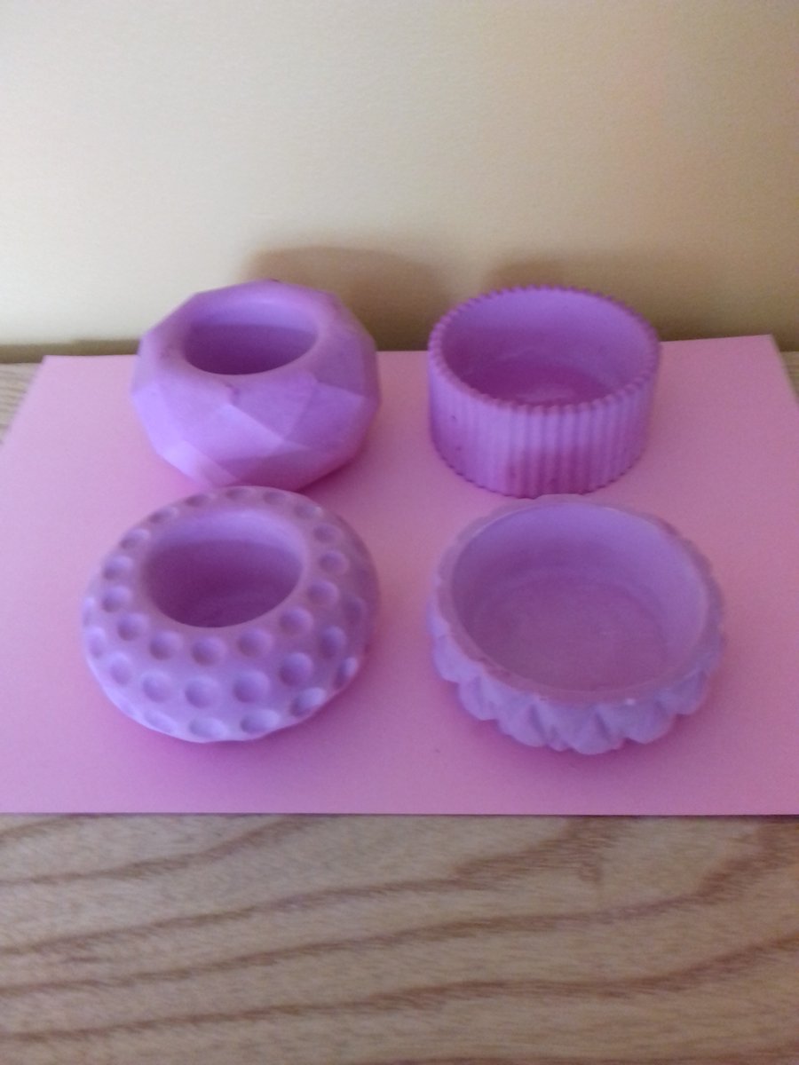 four aquacast mini bowls for knicknacks, candle... - Folksy