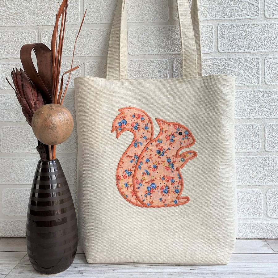 Squirrel tote bag in cream with floral squirrel - Folksy