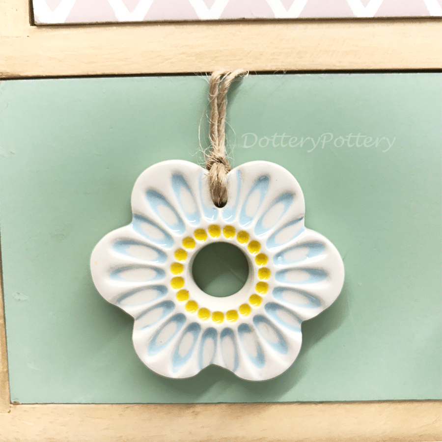 Small Ceramic flower decoration blue daisy - Folksy