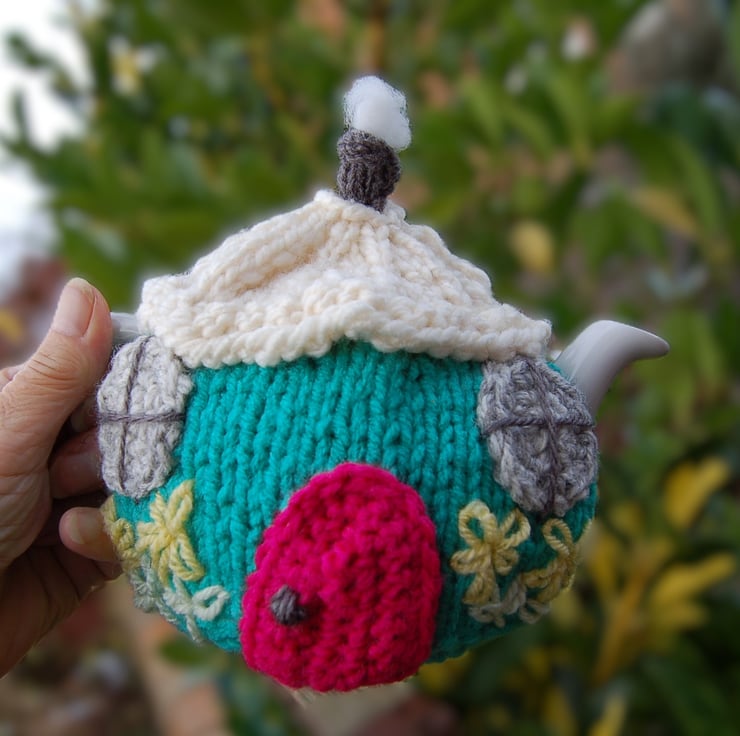 Country cottage tea cosy - hand embroidered - t... - Folksy