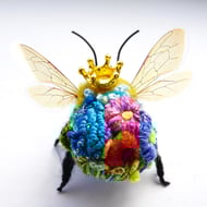 Embroidered Queen Bee - Folksy