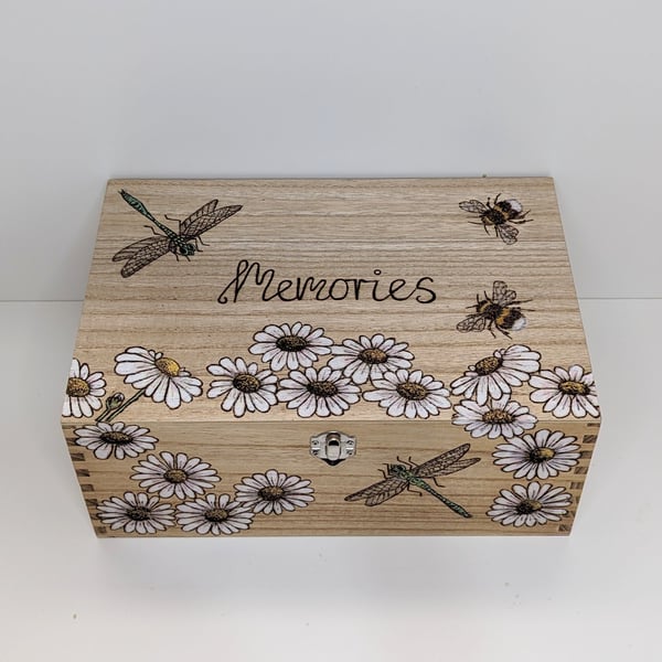 Wooden memory box, keepsake box, pyrography dra... - Folksy