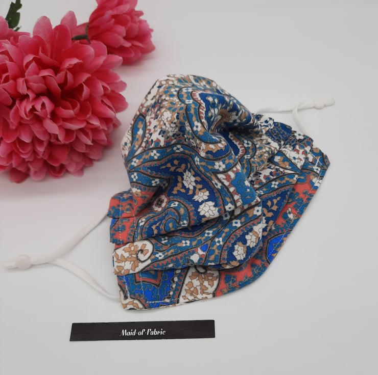 Medium face mask, green pattern, 3 layer, nos... - Folksy