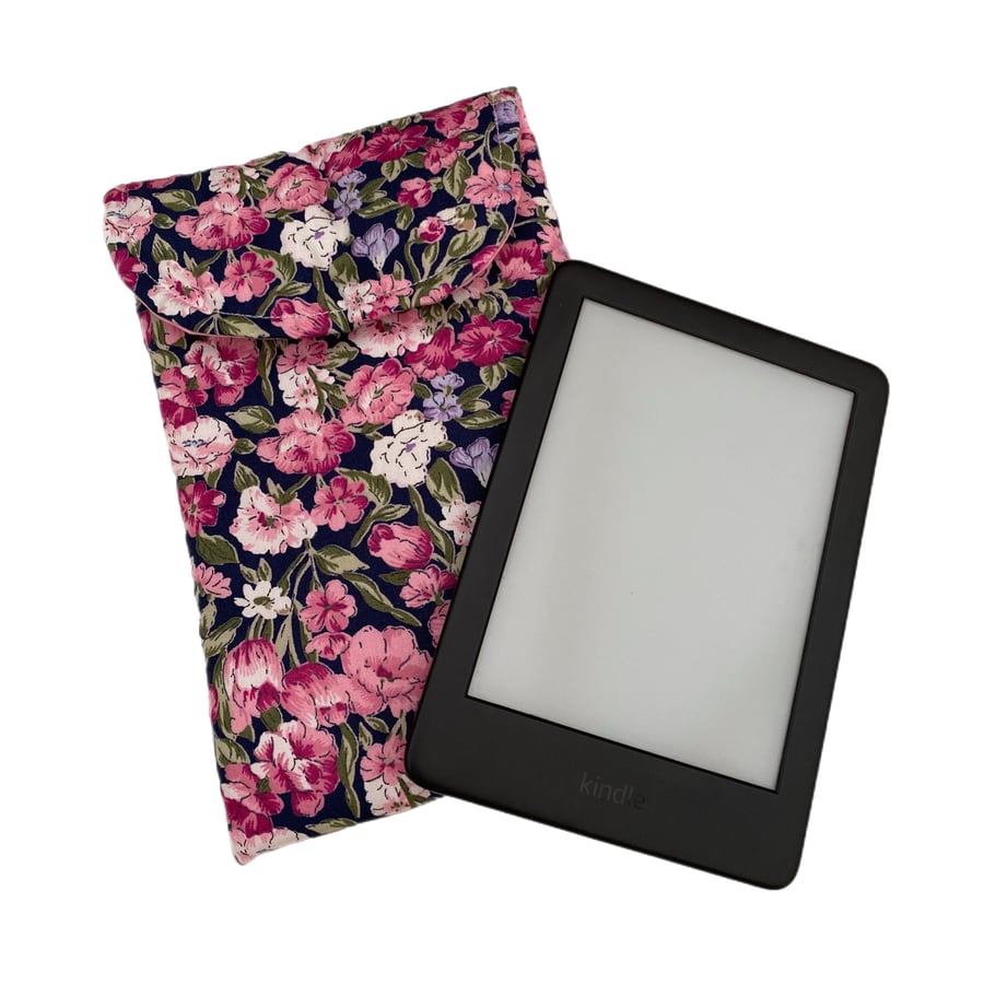 Handmade Fabric Tablet Kindle Sleeve – Padded C... - Folksy