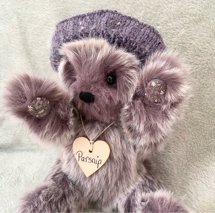 Hand embroidered artist bear, unique collectabl... - Folksy