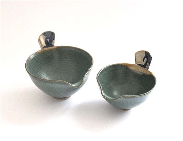 Set of two small ceramic pouring bowls - handma... - Folksy