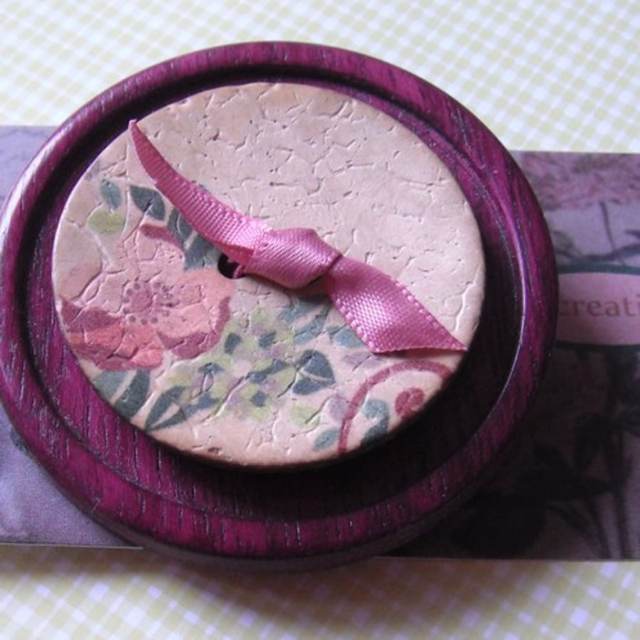Button Brooch - Folksy