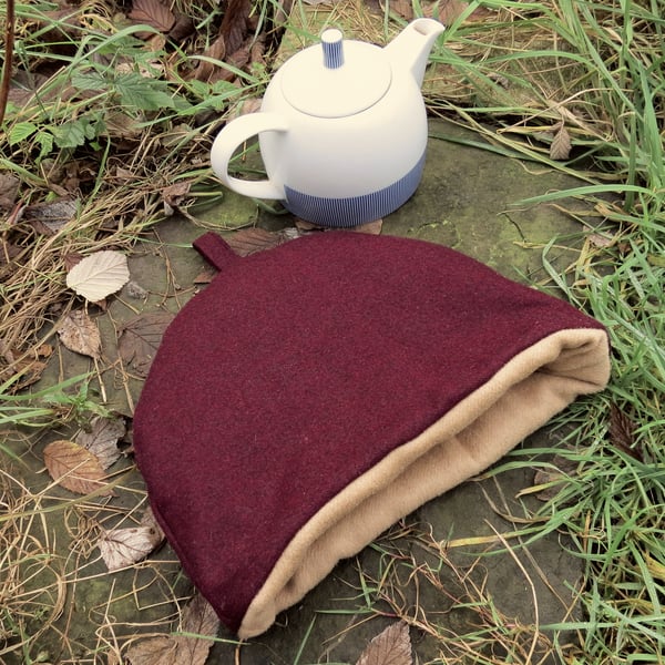 A tea cosy, size large. Made from a tactile au... - Folksy