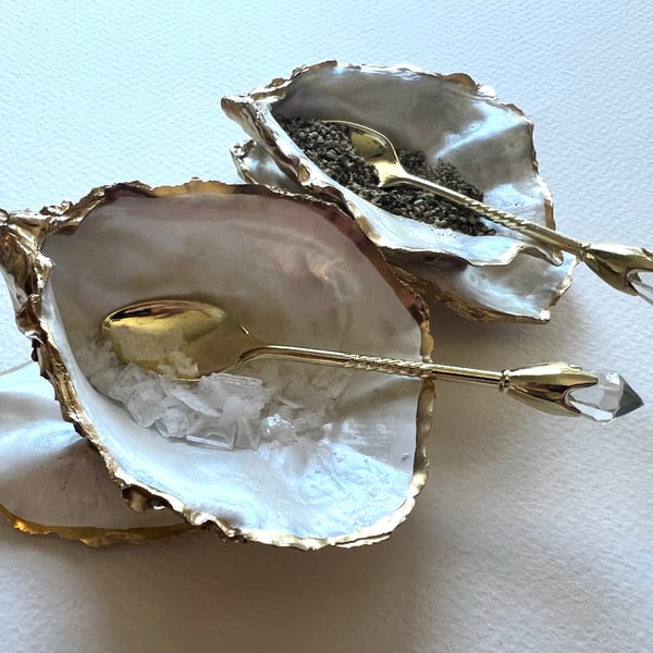 Dorset Oyster Shells and Matching Spoons Cruet ... - Folksy