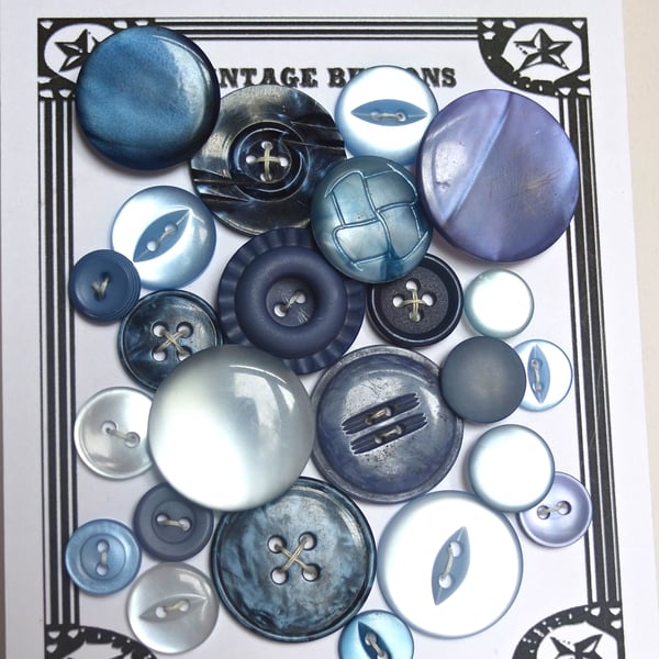 24 Vintage Blue Buttons - Folksy