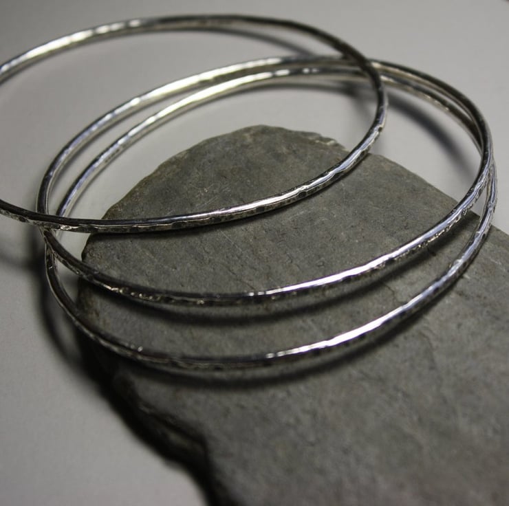 Silver Oval Bangle - skinny textured bangle - Folksy