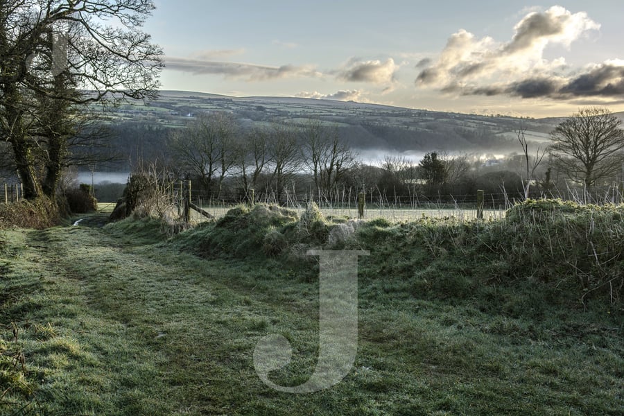 Gwaun Valley - Folksy