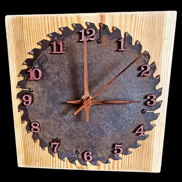 Rustic Saw Blade Clock - Folksy