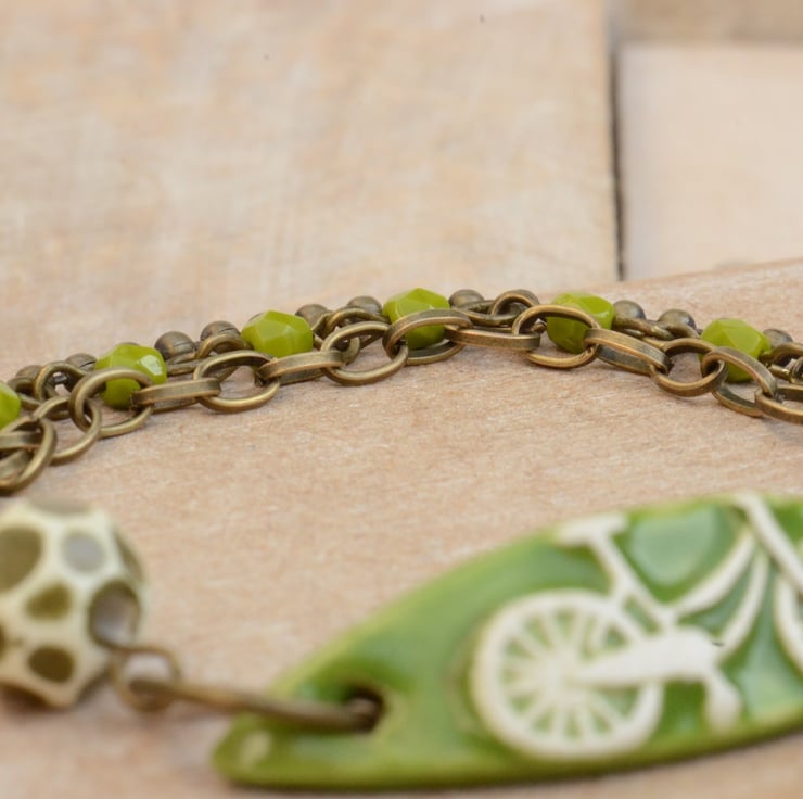 Green Ceramic Bicycle Bracelet with Ceramic Bea... - Folksy