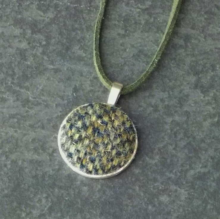 Handmade pendant necklace mottled green and blu... - Folksy