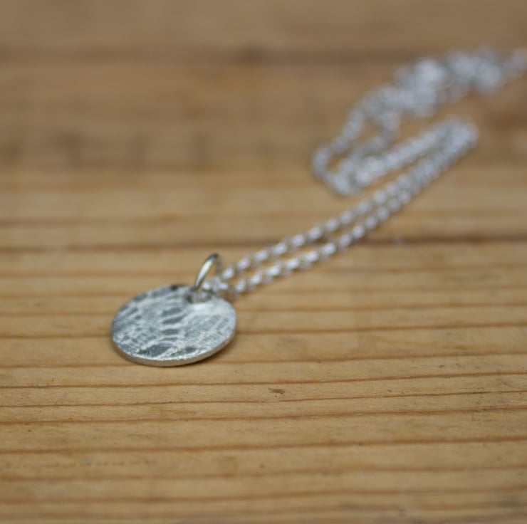 Eco Silver (fine recycled silver) Circle Pendan... - Folksy