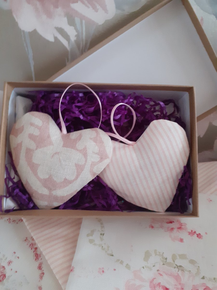 Linen and Lavender Hearts Gift Set - Folksy