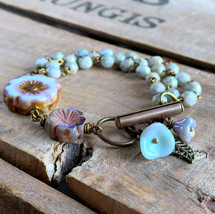 Sage Green & Lavender Czech Glass Bracelet.... - Folksy