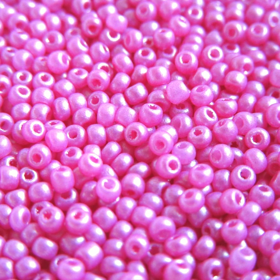 Pearlescent Pink Seed Beads - Folksy