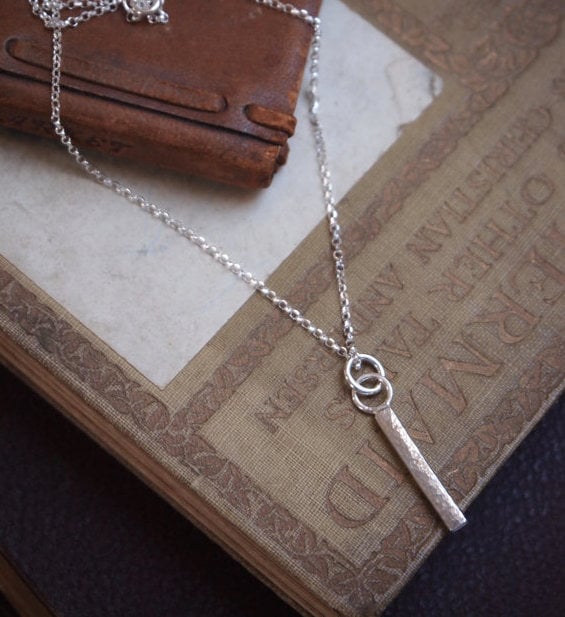 Silver Necklace - Solid silver rod necklace pen... - Folksy
