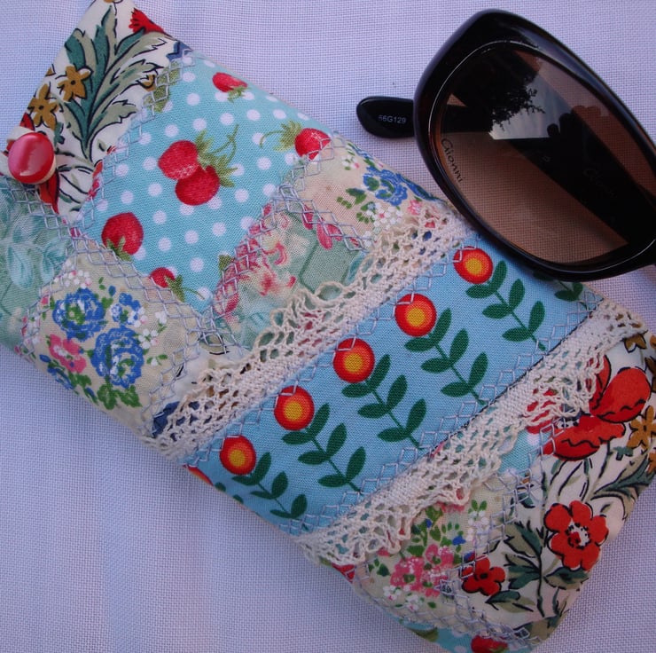 SALE Crazy Patchwork Glasses Case - cotton - l... - Folksy