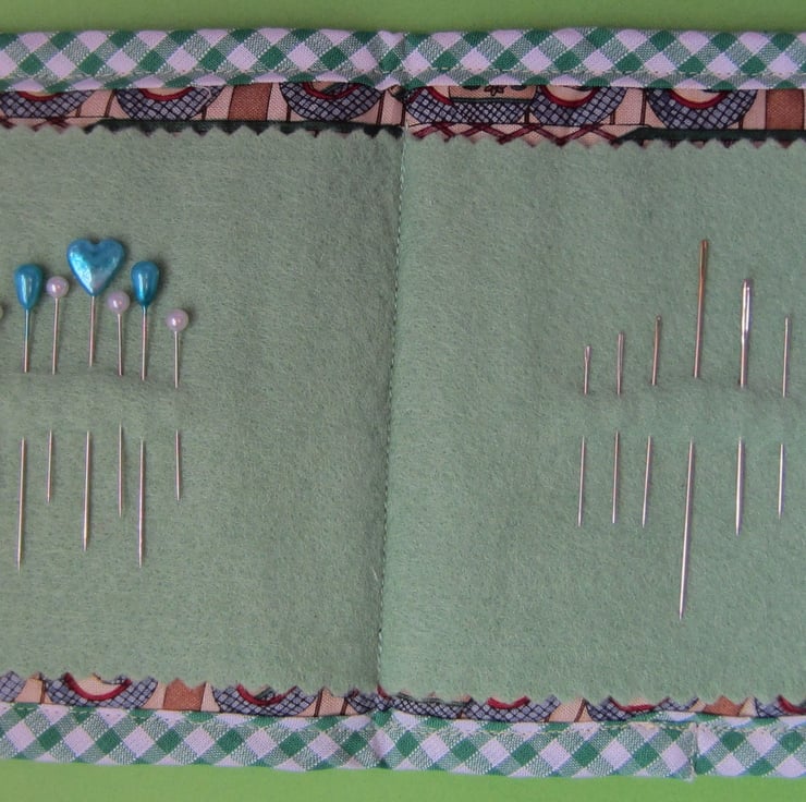 Cat Needle Case - Folksy