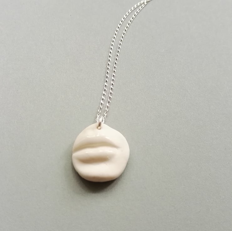 Contemporary porcelain Lips necklace, unique. - Folksy