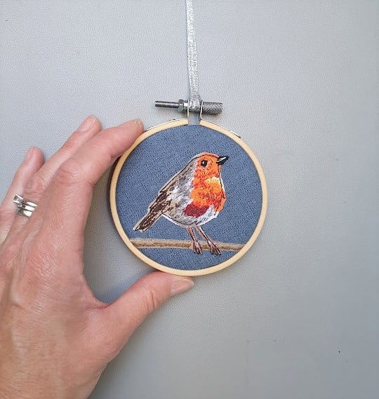 Handmade Robin applique and embroidered mini ho... - Folksy