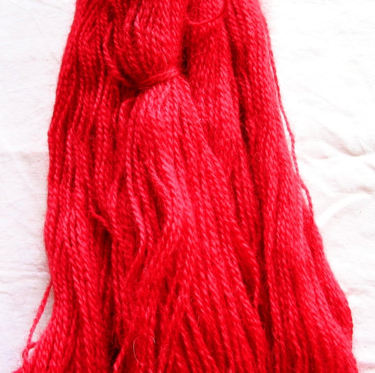 Hand spun Scottish Yarn 'Poppy' - Folksy